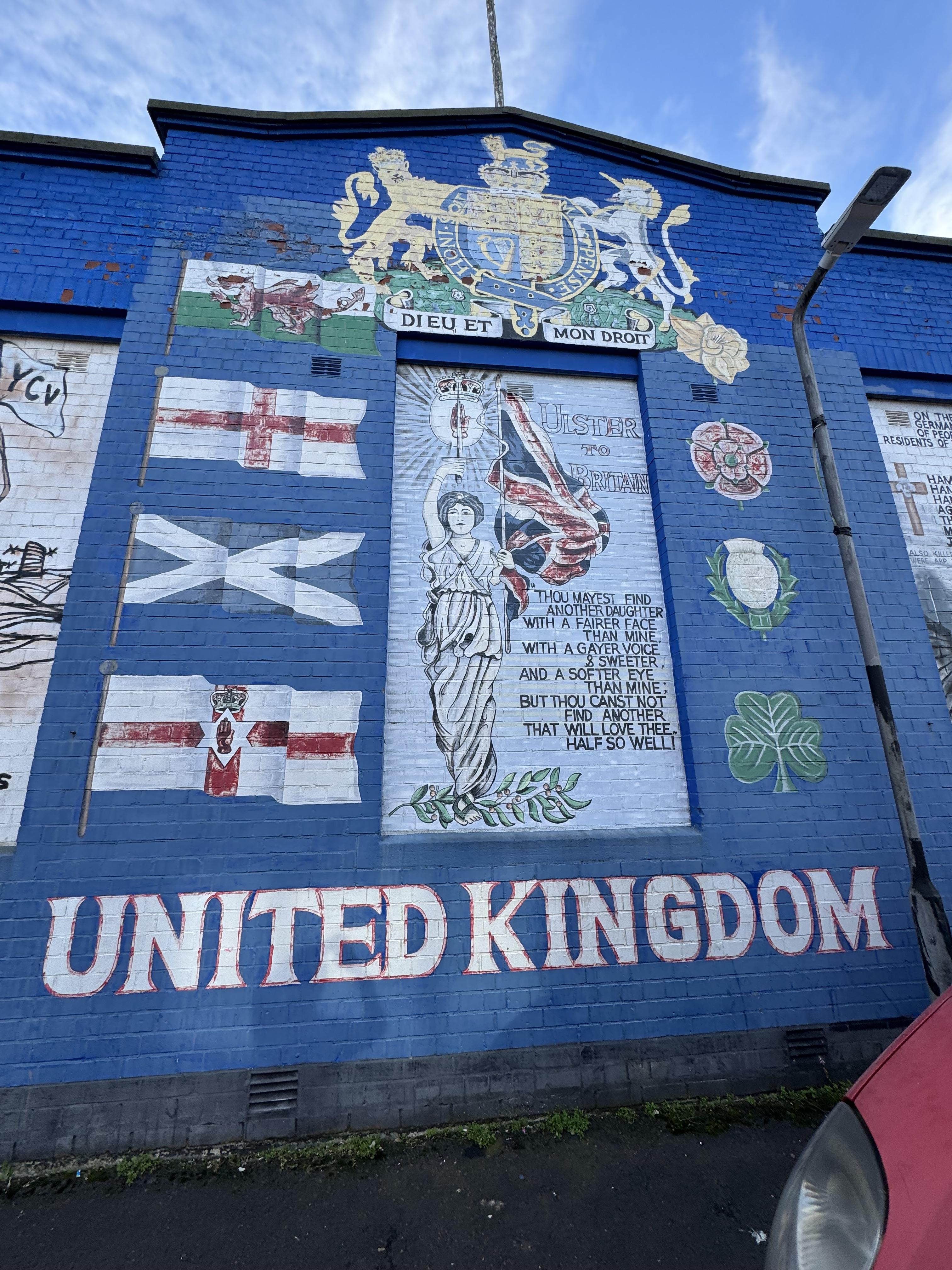 Dieu Et Mon Droit Mural in Belfast